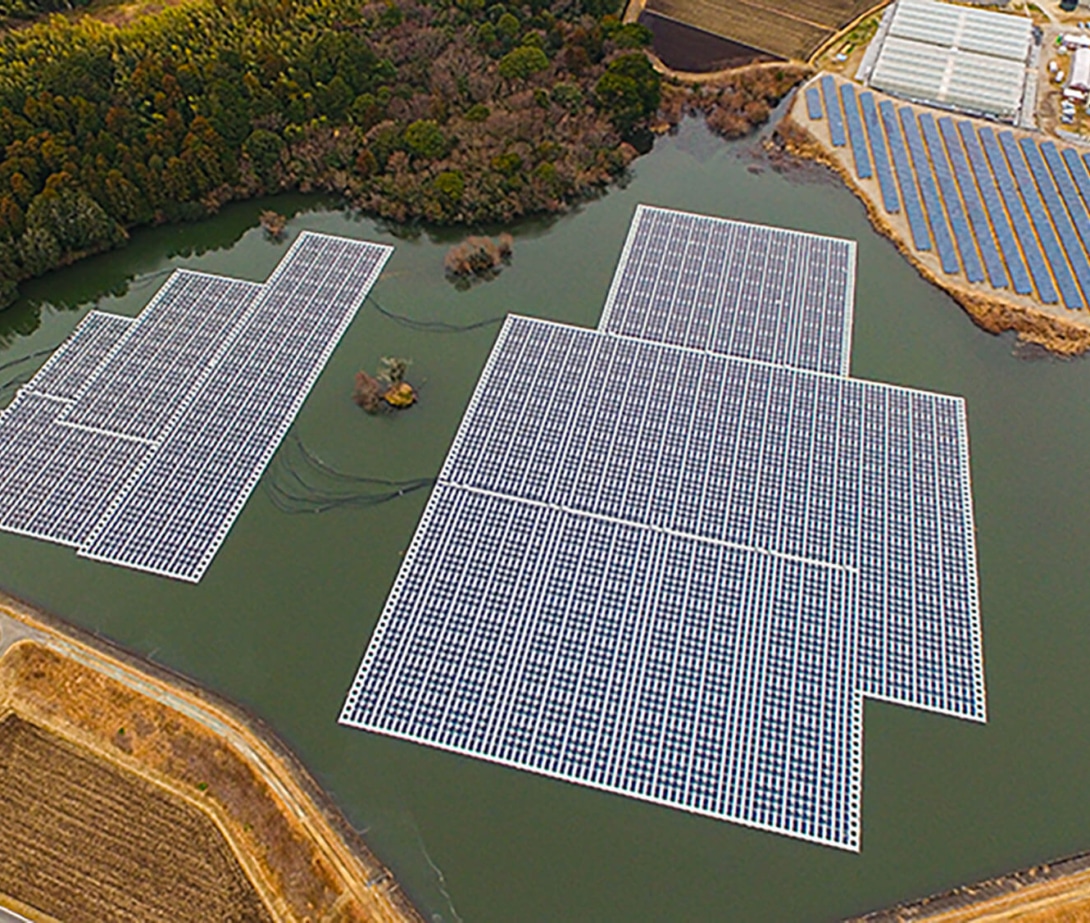 Developing your floating solar power plant project - Laketricity