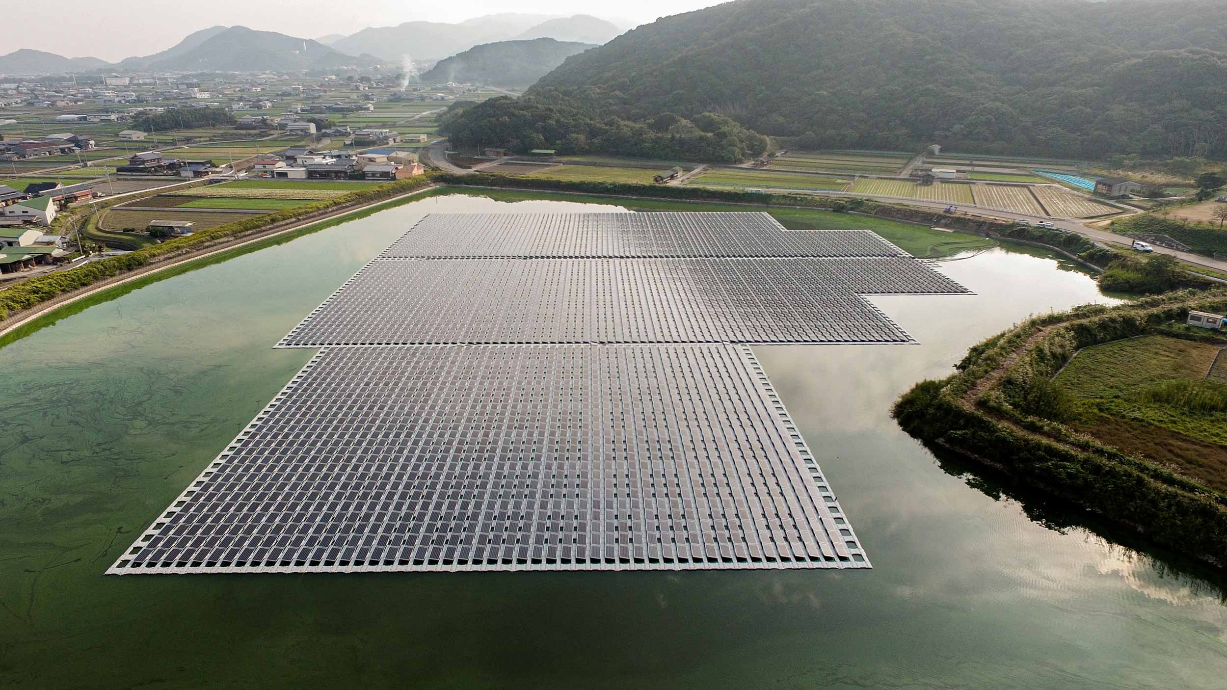 Laketricity : your floating photovoltaic power plant expert